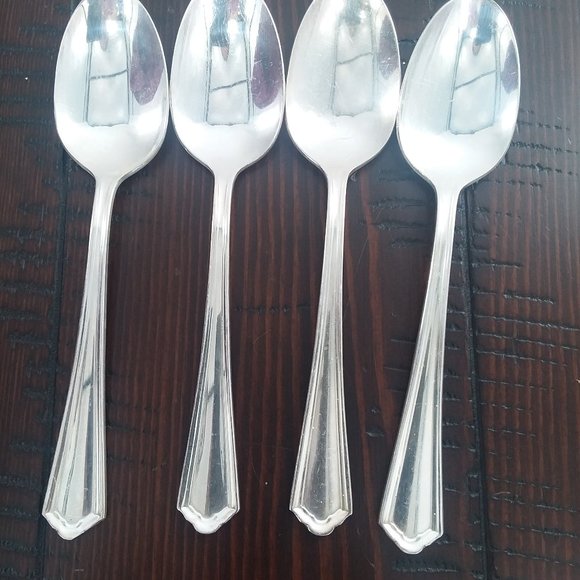 Oneida | Kitchen | Oneida Community Par Plate 8 Piece Spoon Flatware ...